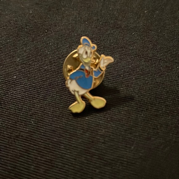 Disney | Other | Vintage Disneys Small Donald Duck Pin | Poshmark